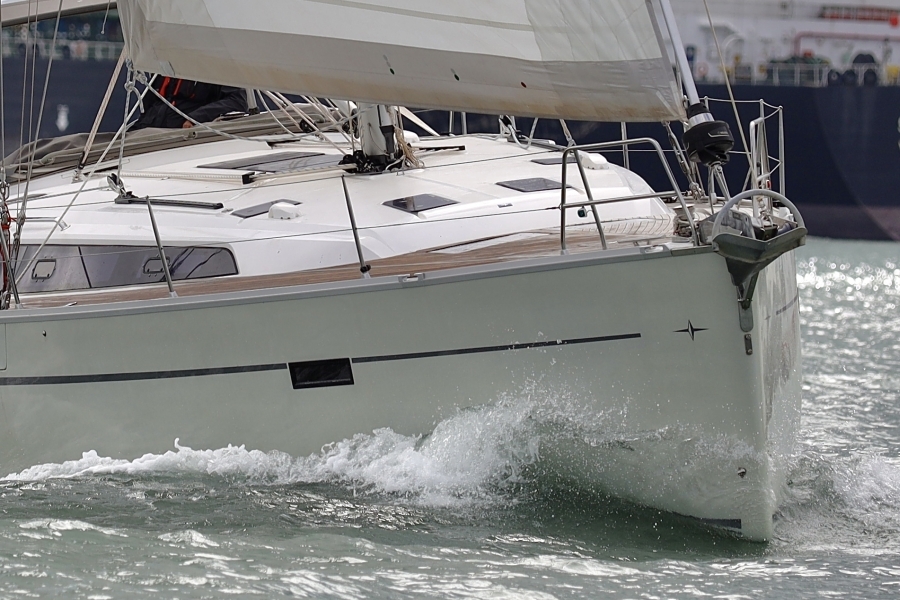 Solent Day Sailing Experience Just £99